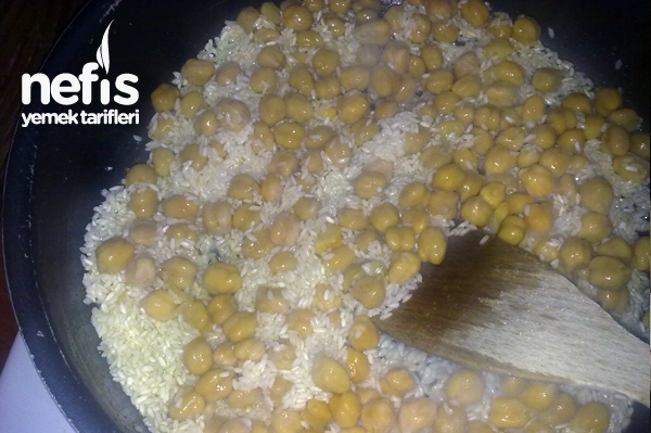 Nohutlu Pilav - Nefis Yemek Tarifleri