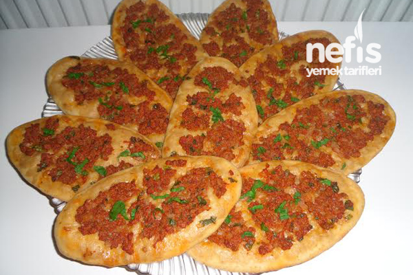 Güveç Pide - Nefis Yemek Tarifleri