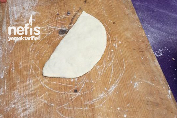 Sacda Ispanaklı Börek - Nefis Yemek Tarifleri