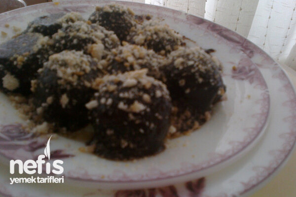 Çikolata Soslu Havuçlu Top - Nefis Yemek Tarifleri