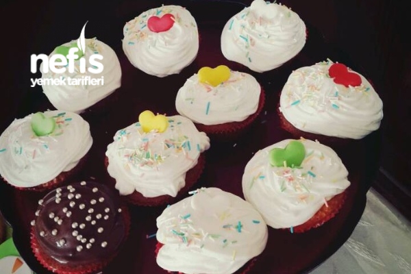 Süslü Ve Şeker Hamurlu Capkek - Nefis Yemek Tarifleri