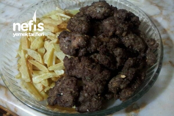 Akçaabat Köftesi Tarifi - Nefis Yemek Tarifleri