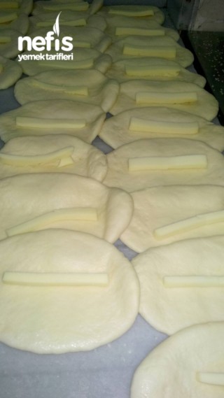 Kaşarlı Simit - Nefis Yemek Tarifleri - #681581