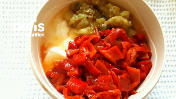 Közlenmiş Kapya Biberli Patlıcan Tarator - Nefis Yemek Tarifleri