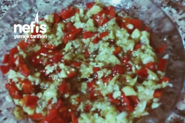 Köz Patlıcan Salatası Tarifi - Nefis Yemek Tarifleri - #1013108