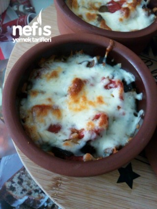 Kaşarlı Sebzeli Güveç Tarifi (Kahvaltılık) - Nefis Yemek Tarifleri