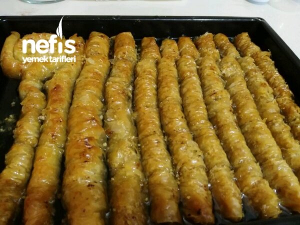 Pratik Sarı Burma Tatlısı - Nefis Yemek Tarifleri