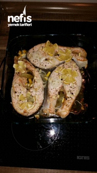 Fırında Somon Balığı Tarifi - Nefis Yemek Tarifleri - #1379177