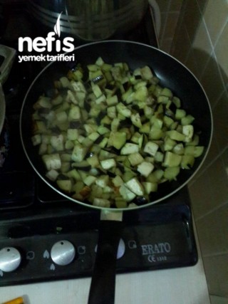 Kızartılmış Patatesli Patlıcanlı Türlü - Nefis Yemek Tarifleri