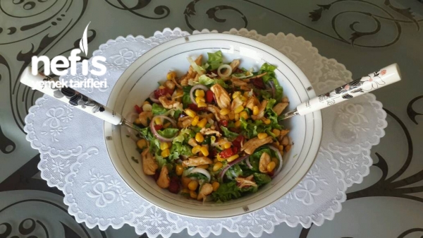Tavuk Salatası Tarifi - Nefis Yemek Tarifleri - #1528746