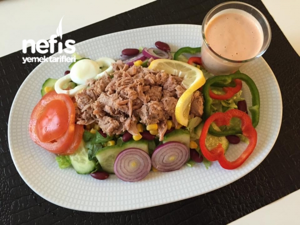 Soslu Ton Balık Salatası - Nefis Yemek Tarifleri