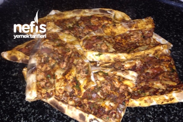 Tavuklu Pide - Nefis Yemek Tarifleri - #1665226