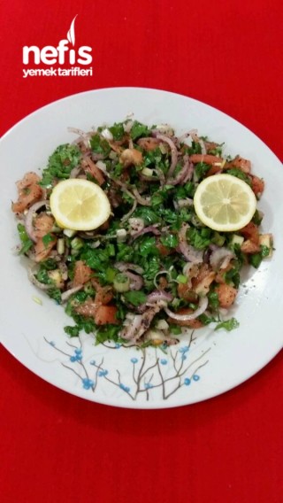 Yeşil Soğan Salatası - Nefis Yemek Tarifleri - #1777242