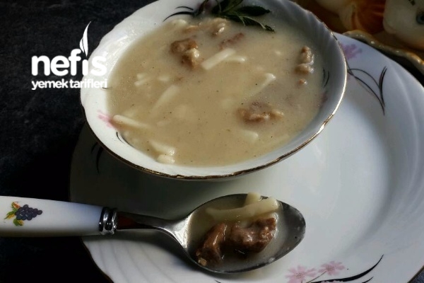 Erişteli Etli Çorba (Süper Tarif) - Nefis Yemek Tarifleri