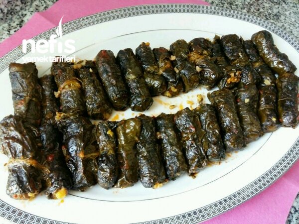 Fırında Lokum Sarma Yapımı - Nefis Yemek Tarifleri