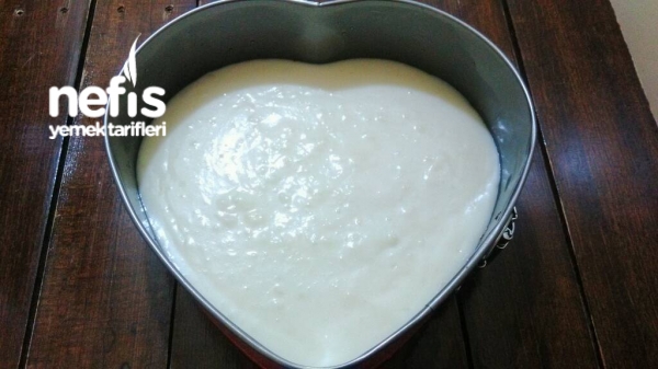 Çok Kolay Tatlı ( Bayat Kekle ) - Nefis Yemek Tarifleri