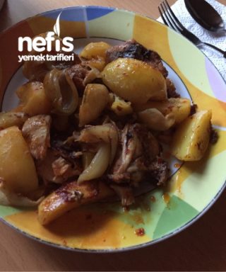 Fırında Tavuk (Bacağı) Patatesli Soğanlı Yemeği - Nefis Yemek Tarifleri