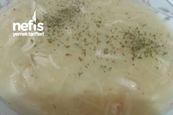 Şehriyeli Tavuk Çorbası - Nefis Yemek Tarifleri - #2687618