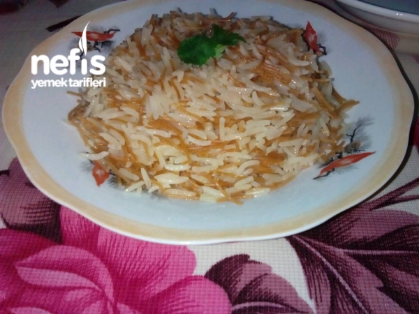 Şehriyeli İran Pilavı - Nefis Yemek Tarifleri