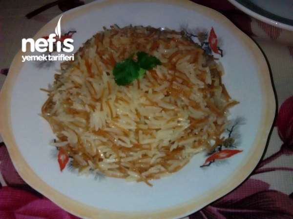 Şehriyeli İran Pilavı - Nefis Yemek Tarifleri