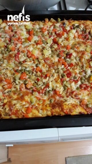 Tavuklu Pizza - Nefis Yemek Tarifleri - #3128949