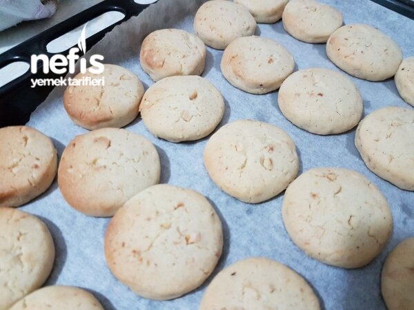 Sıvıyağlı Fındıklı Hanımeller Kurabiyesi - Nefis Yemek Tarifleri