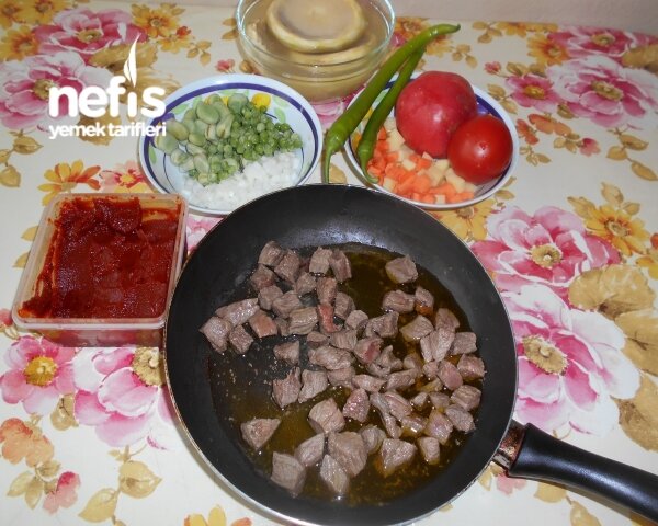 Kuşbaşı Etli Sebzeli Enginar Dolması - Nefis Yemek Tarifleri