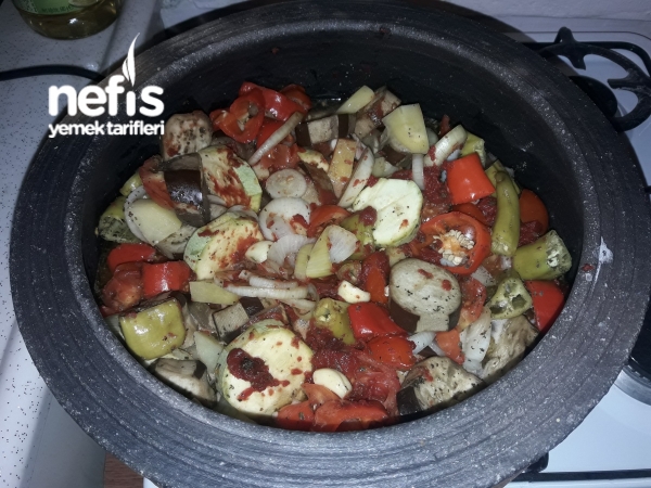 Fırında Tavuk Güveç - Nefis Yemek Tarifleri - #3399918