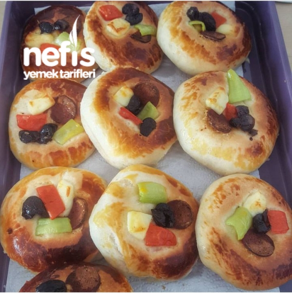Puf Puf Mini Pizza - Nefis Yemek Tarifleri - #3516015