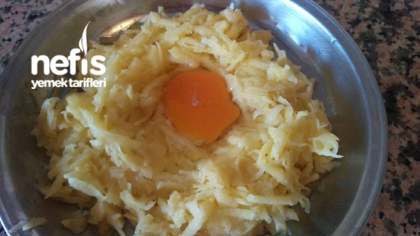 Patatesli Omlet (Çok Pratik) - Nefis Yemek Tarifleri
