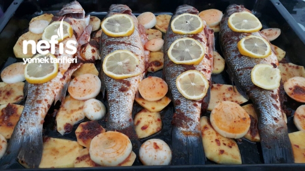 Fırında Soslu Levrek Nasıl Yapılır - Nefis Yemek Tarifleri - #3607818