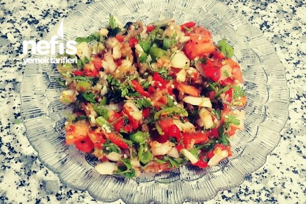 Köz Patlıcan Salatası - Nefis Yemek Tarifleri - #3665840