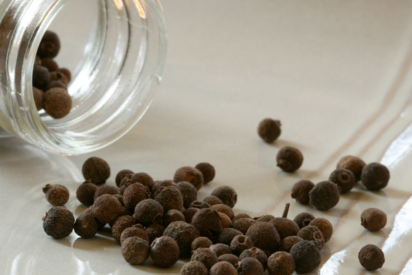 Yenibahar Nedir? Hangi Yemeklerde Kullanılır? Faydaları Nelerdir ...