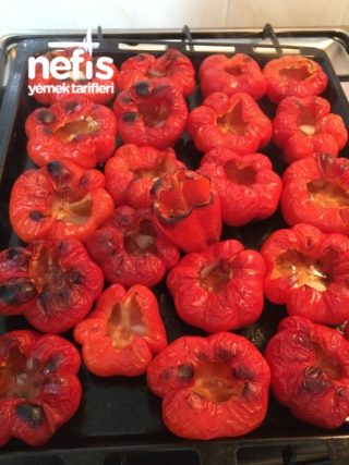 Kamber Biberi Turşusu (Domates Biberi) - Nefis Yemek Tarifleri