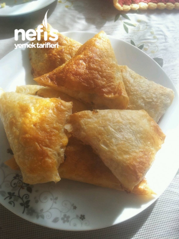 Baklavalık Yufkadan Muska Böreği - Nefis Yemek Tarifleri