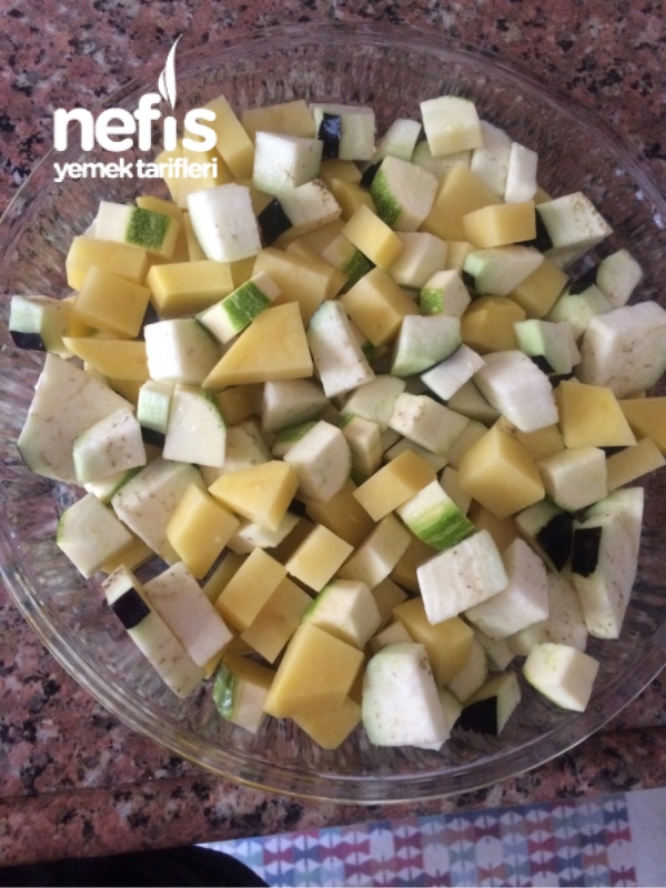 Fırında Kıymalı Türlü - Nefis Yemek Tarifleri - #4040262