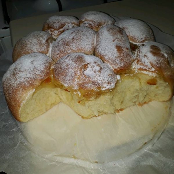 Reçelli Tatlı Ekmek (Buchteln Mit Marmeladenfüllung) - Nefis Yemek ...