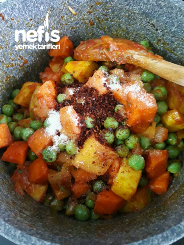 Bezelyeli Yemek Tarifi - Nefis Yemek Tarifleri