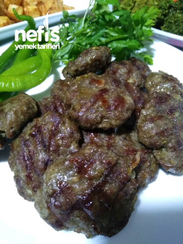 Kasap Köfte (Kasap Sırrı) - Nefis Yemek Tarifleri