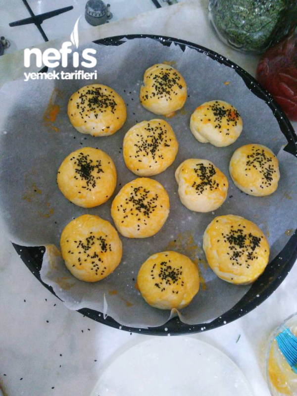 Mis Gibi Yumuşacık Peynirli Poğaçam - Nefis Yemek Tarifleri