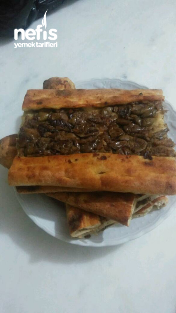 Zeytinli Pide (Antep Lezzeti) - Nefis Yemek Tarifleri