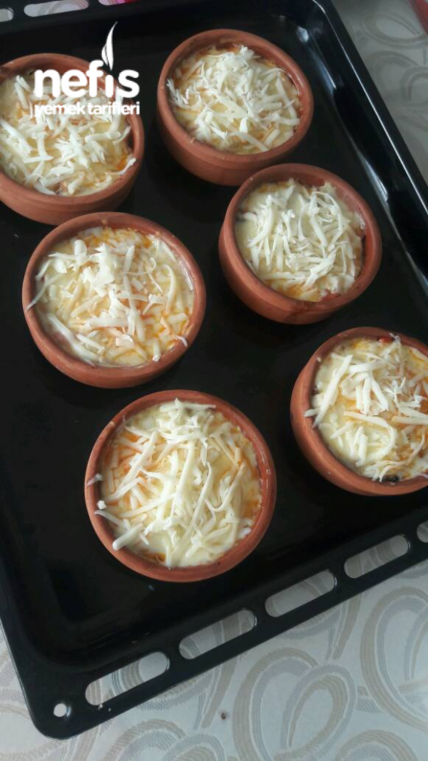 Beşamel Soslu Kıymalı Sebze Güveç - Nefis Yemek Tarifleri