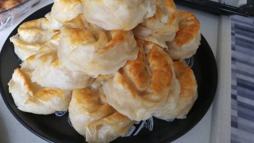 Pastane Böreği ( Videolu ) - Nefis Yemek Tarifleri