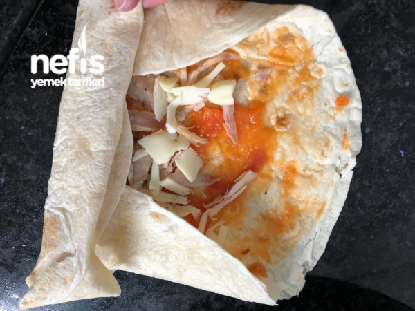 Soslu Tavuk Wrap - Nefis Yemek Tarifleri