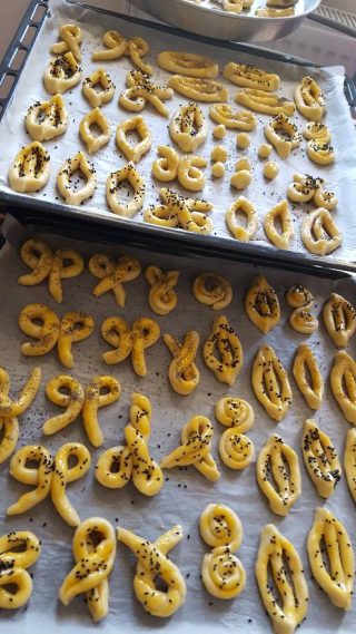 Pastane Usulü Çatal Yapımı (videolu) - Nefis Yemek Tarifleri