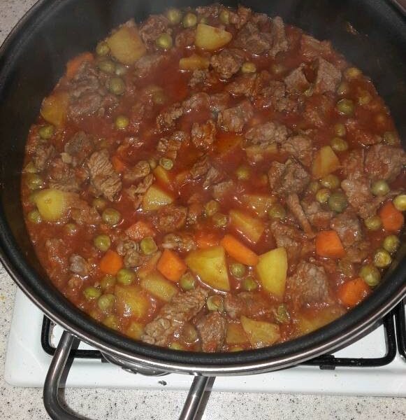 Etli Bezelye Tarifi - Nefis Yemek Tarifleri