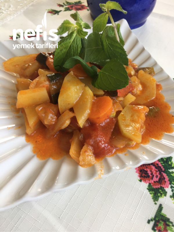 Zeytinyağlı Yaz Türlüsü - Nefis Yemek Tarifleri