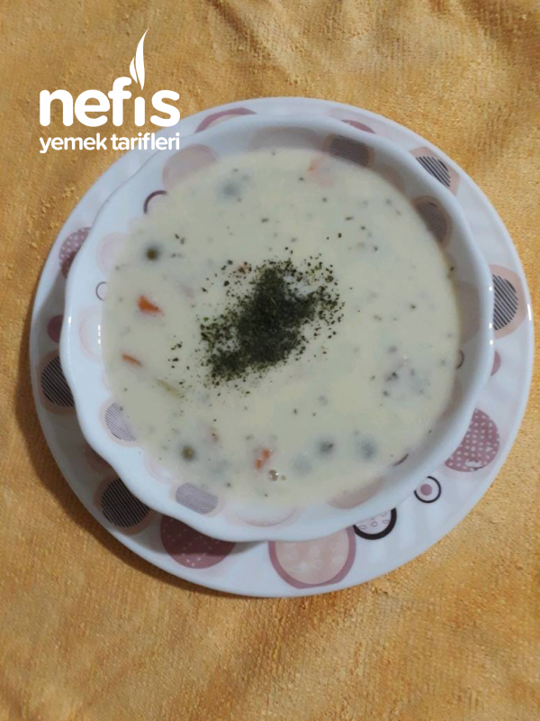 Garnitürlü Yoğurtlu Çorba - Nefis Yemek Tarifleri