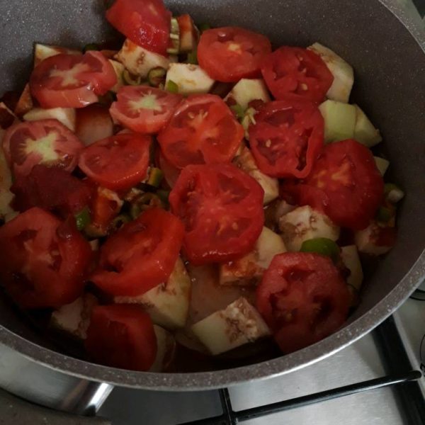 Tavuklu Türlü Yemeği Tarifi - Nefis Yemek Tarifleri