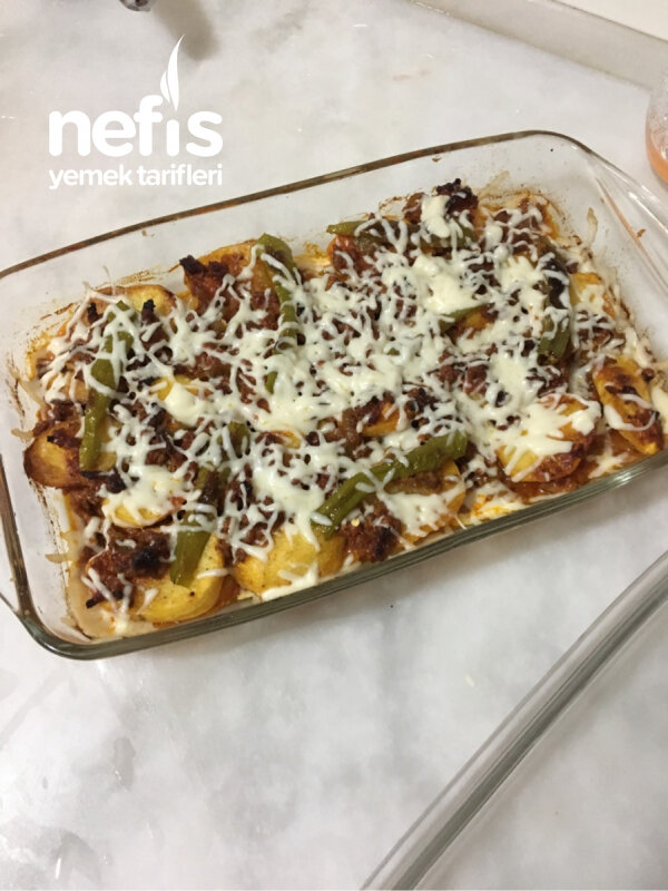 Fırında Kaşarlı Patates Oturtma Tarifi - Nefis Yemek Tarifleri
